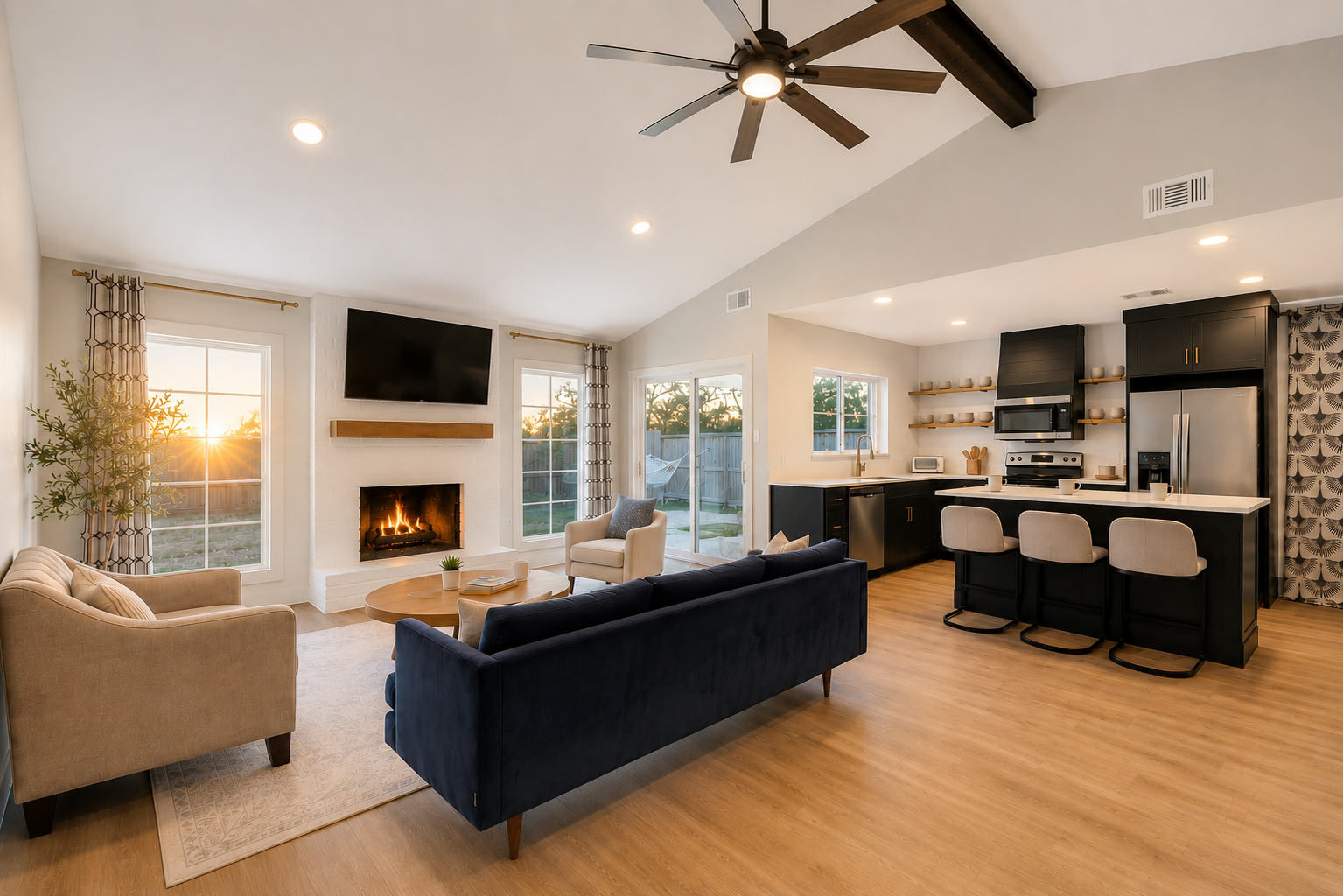 Fire Pit And Grill With Hammock - Cozy Family Haven - The Woodlands, TX