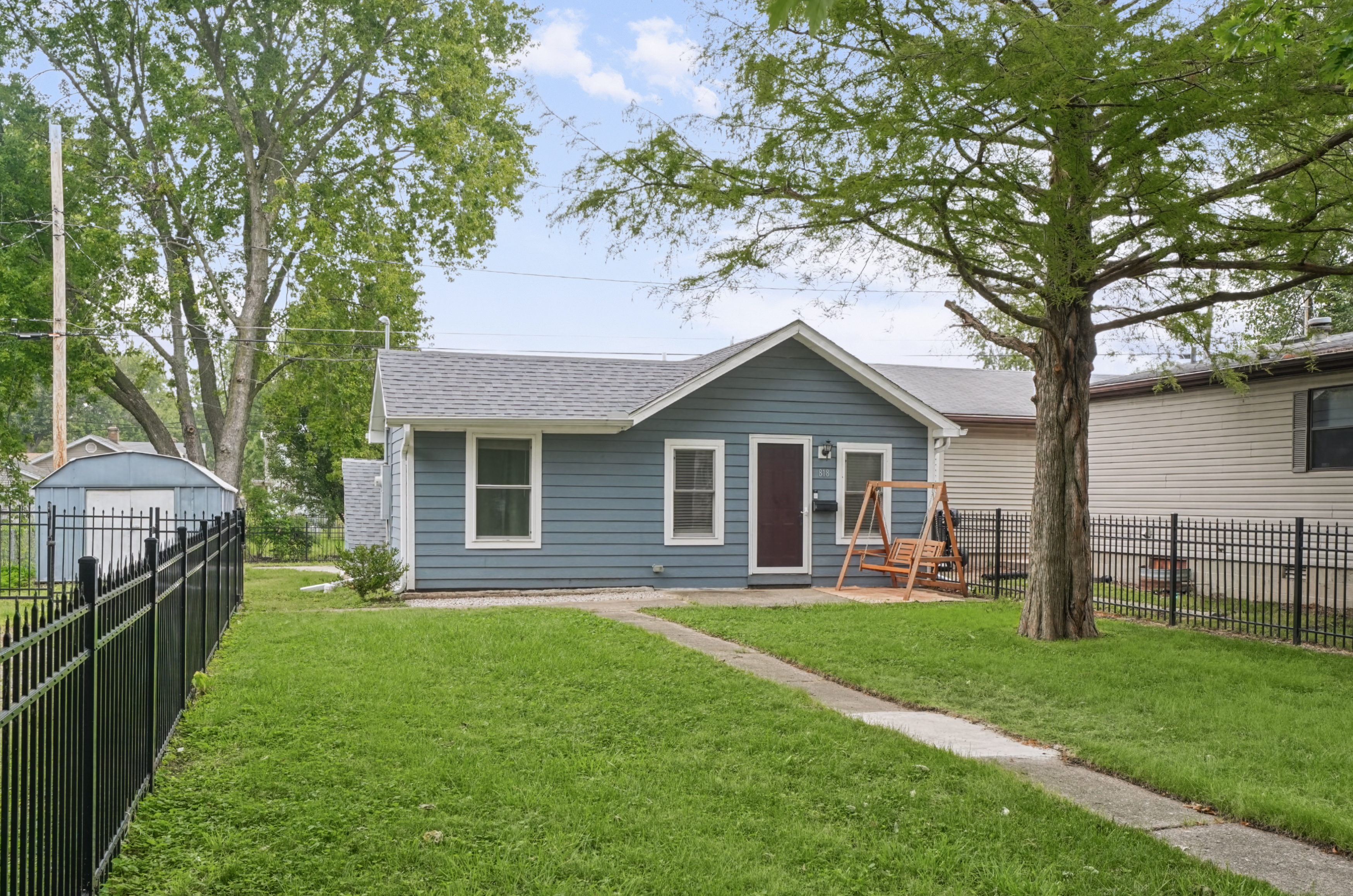 1bd 1ba | Near Downtown, Uiuc & Memorial Stadium - Champaign, IL