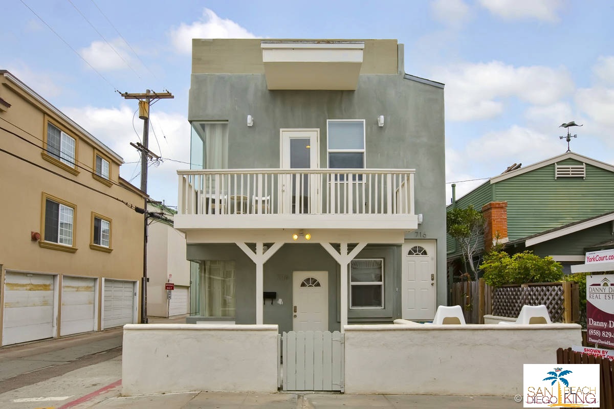 Surf Stars Combo With Huge Private Roof Top - San Diego, CA
