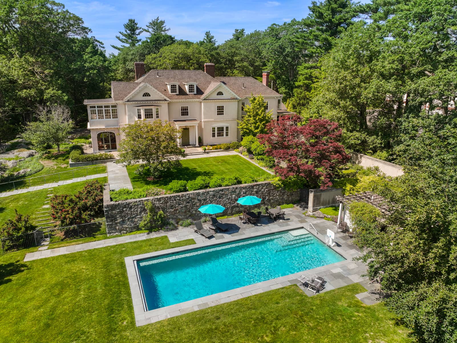 Luxurious Villa With Pool And Gardens - Amazing Private Estate Retreat - Massachusetts